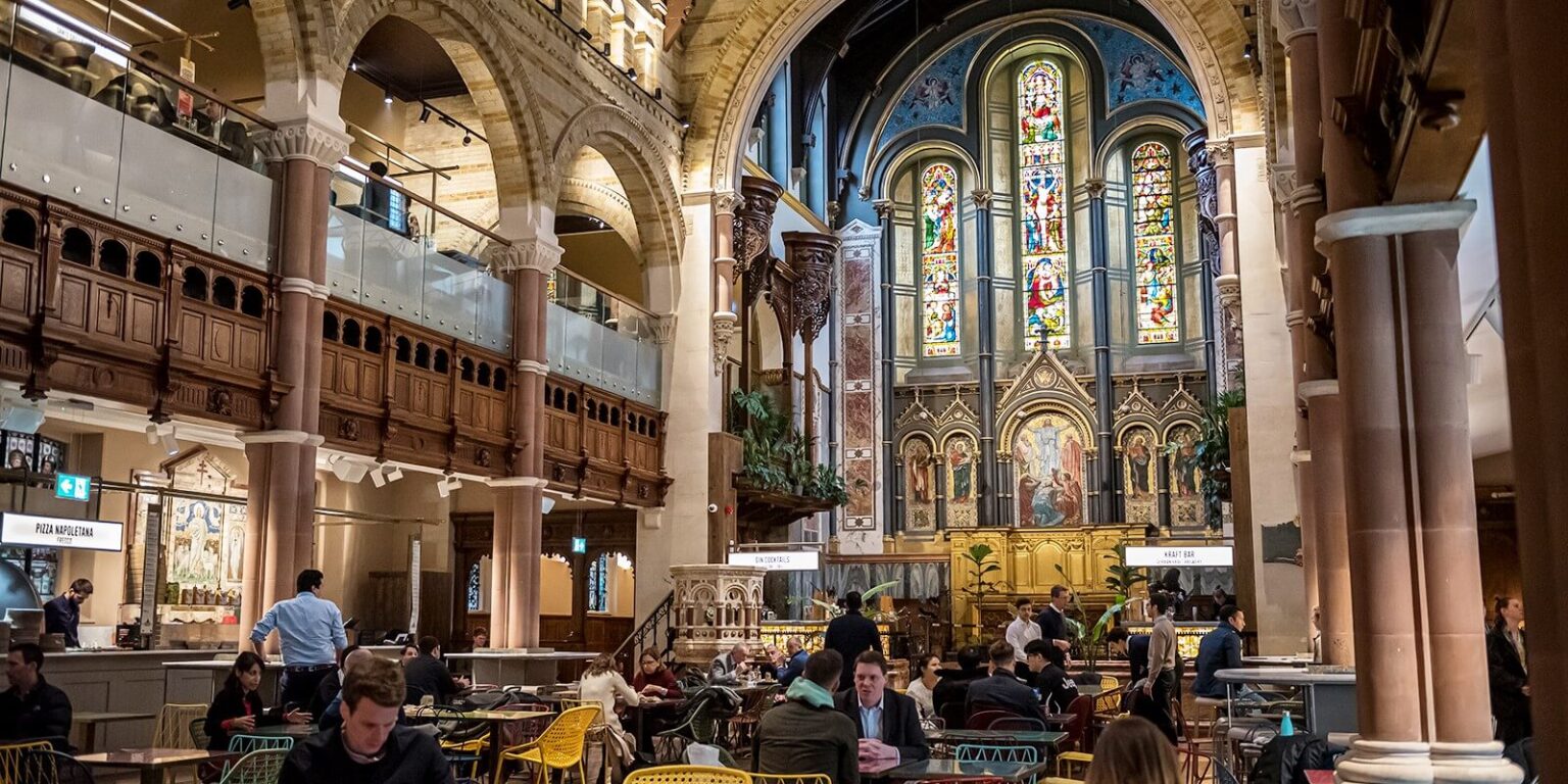 The Charms of Audley Street - Holidays in Mayfair