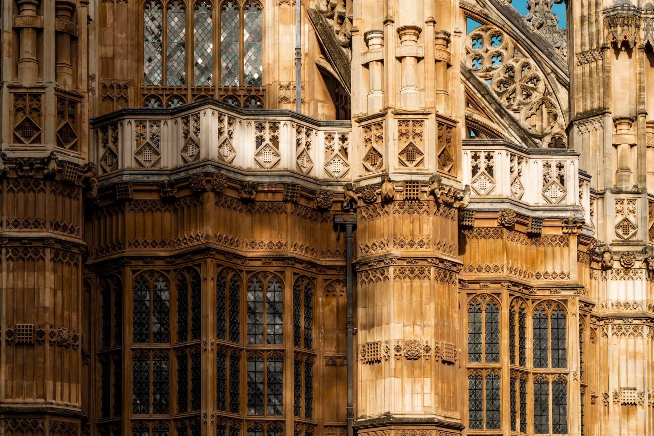 10 Must-See Churches in London You Can't Miss - Holidays in Mayfair